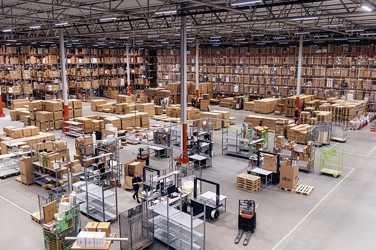 Lediga tjänster | ELLOS Group